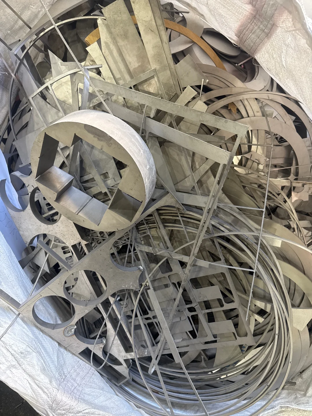 KS - Korea Scrap - Titanium